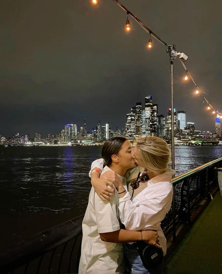 7 Scenes of Sam Kerr’s Sweet Kiss with Her Partner that Has Everyone ...